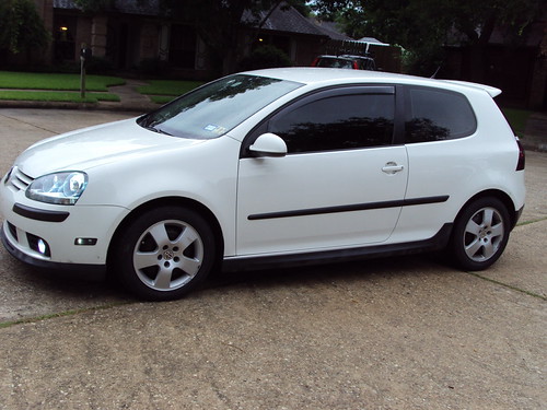Post pictures of white Golf Mk5 with different rims. | VW Vortex ...