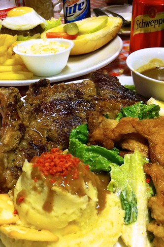 buckaroo bbq and grill @ andrews avenue | The Food Pawn